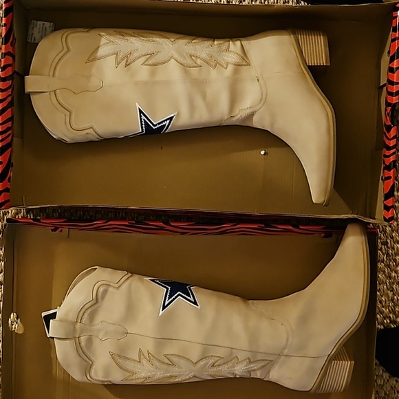 None | Shoes | Nfl Dallas Cowboy Boots 75 | Poshmark